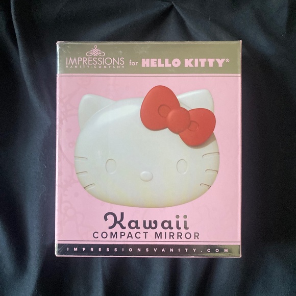Accessories | Impressions X Sanrio Hello Kitty Compact Led Mirror ...